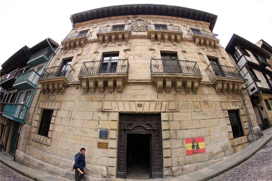 Fuenterrabía o Hondarribia